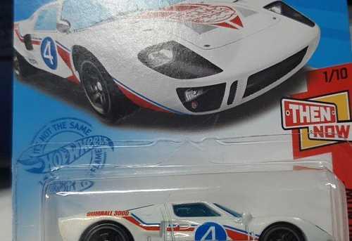 Модель Hot Wheels Ford GT-40