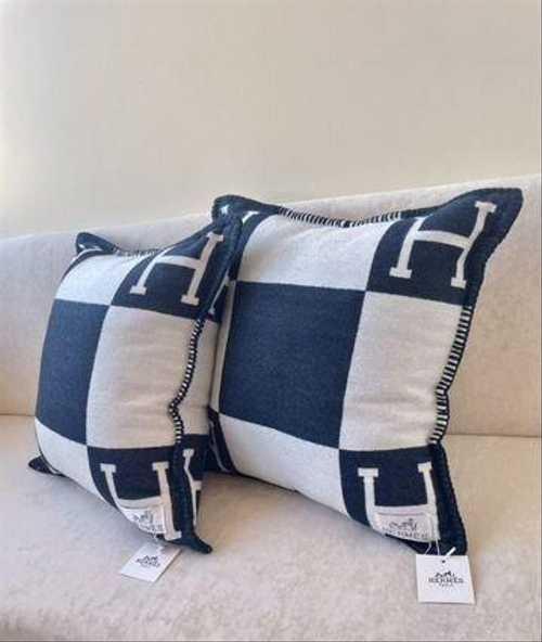 Подушка Hermès синяя для дивана декоративная