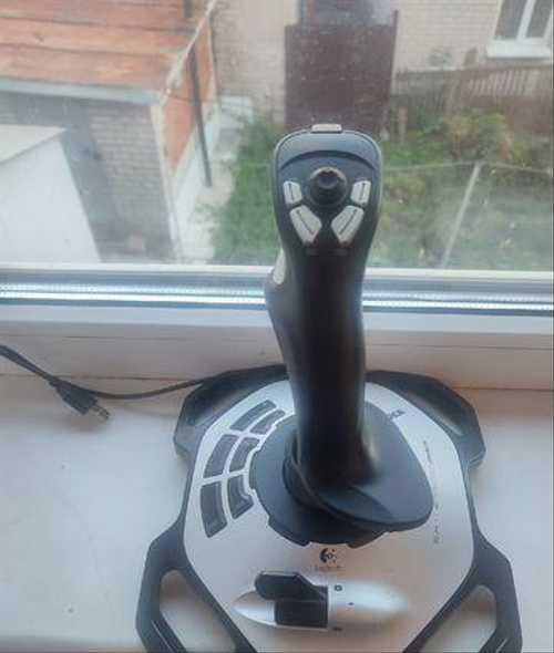 Джойстик Logitech G Extreme 3D Pro