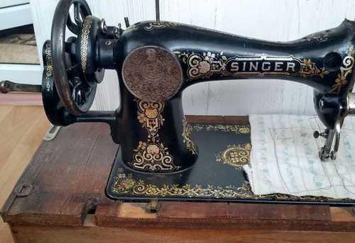 Швейная машинка Singer