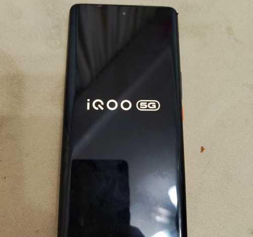 Vivo iQOO 8 Pro, 12/256 ГБ