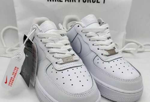 Женские кросовки Nike Air Force 1