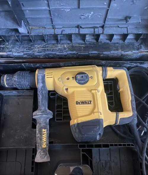 Отбойный молоток dewalt