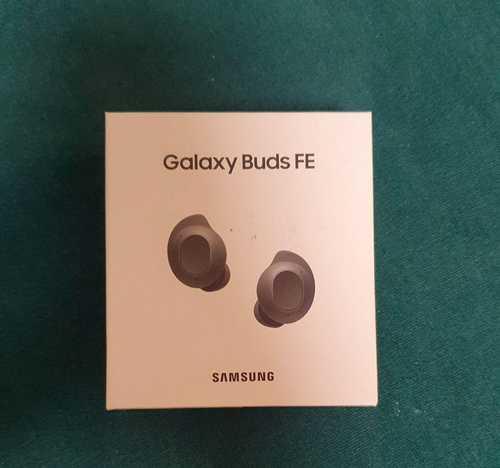 Беспроводные наушники Samsung Galaxy Buds FE