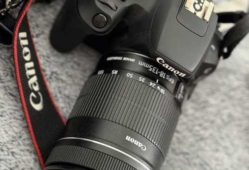 Зеркальный фотоаппарат Canon EOS 200d