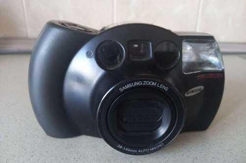 Плёночный фотоаппарат Samsung ECX1