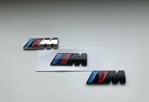 Эмблема BMW M Performance на крыло багажник дверь