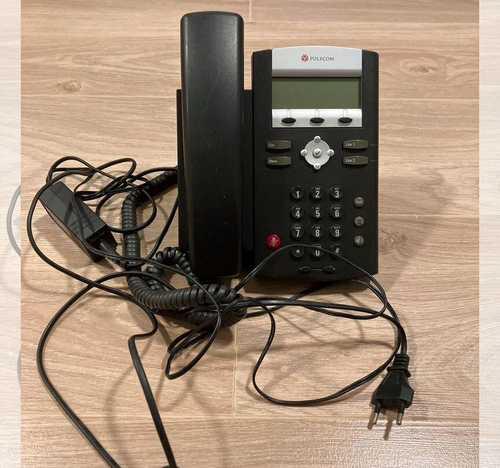 VoIP-телефон Polycom SoundPoint IP 330