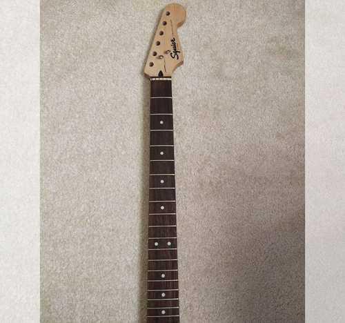Гриф от электро-гитары Fender Squier Stratocaster
