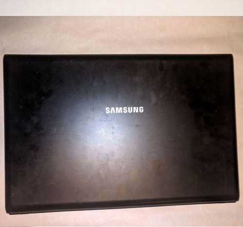 Ноутбук samsung np r519