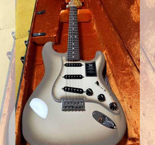 Fender Vintera 2 Antigua Stratocaster