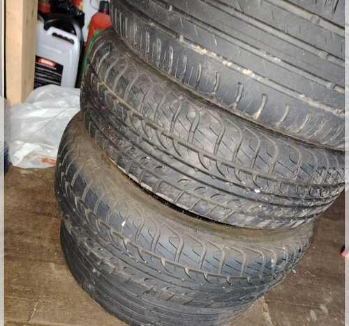 Tunga Zodiak 2 175/65 R14