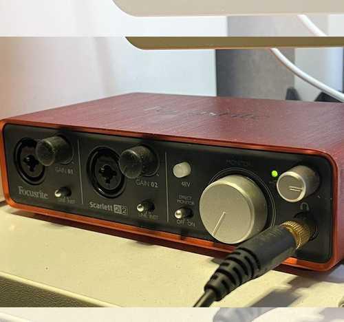 Звуковая карта focusrite scarlett 2i2