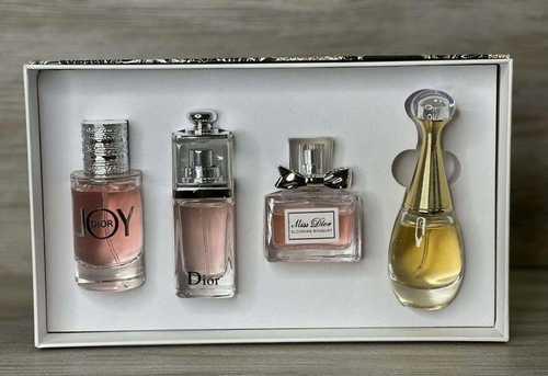 Подарочный набор 4 женских аромата