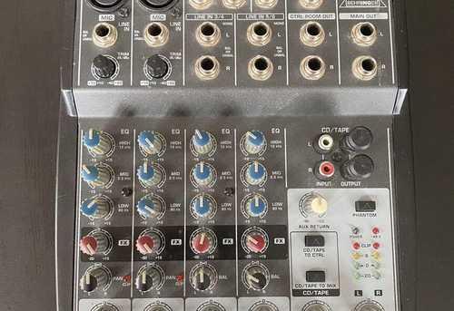 Микшерный пульт Behringer xenyx 802