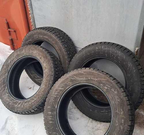 Nokian Tyres Nordman 7 SUV 235/65 R17 108T