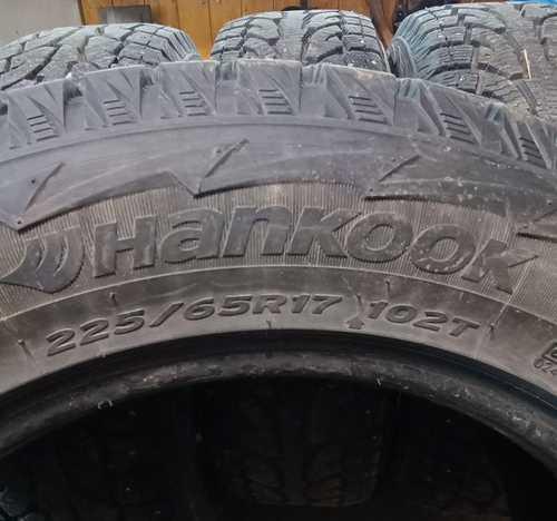 Hankook AH11 225/65 R17