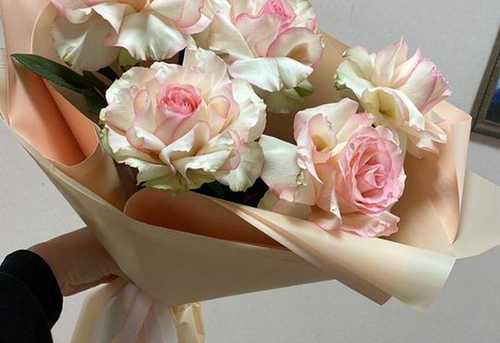 Французкие розы живые цветы подарок букет