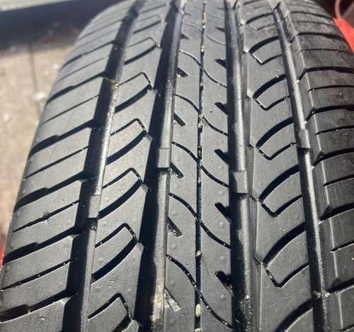 Maxxis MP-15 Pragmatra SUV 205/65 R16