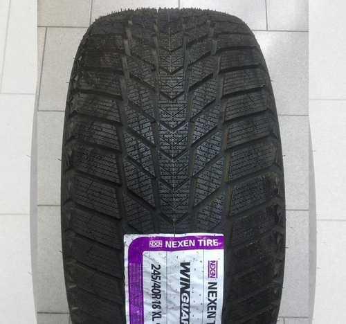 Nexen Winguard Ice Plus 245/40 R18 97T