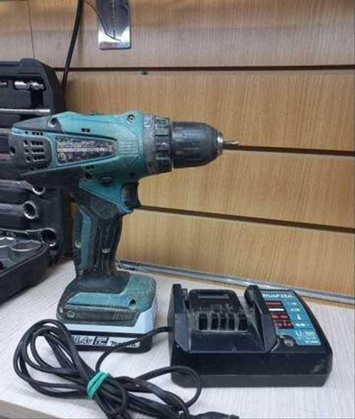 Шуруповерт Makita df347d