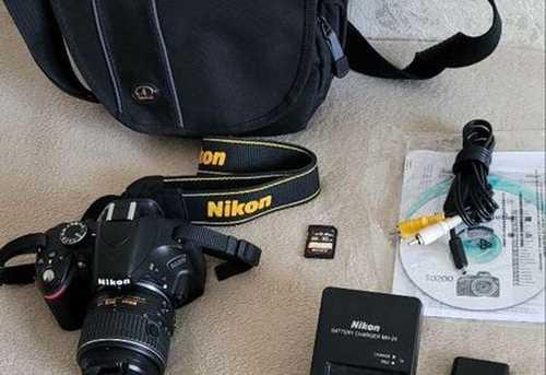 Зеркальный Nikon D3200 25Мпих