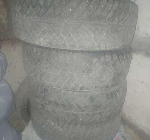 Bridgestone Blizzak Ice 215/60 R16