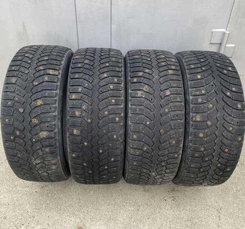 Bridgestone Blizzak Spike-01 265/45 R21