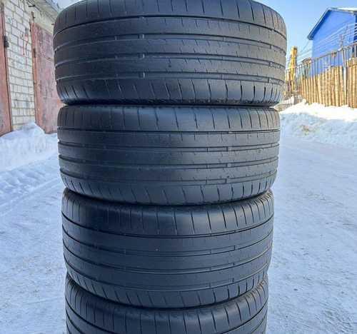 Bridgestone Potenza Sport 225/40 R19 и 255/35 R19