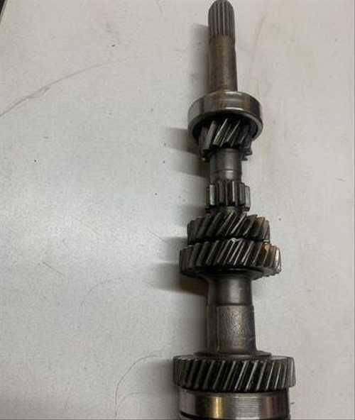 Первичный вал МКПП Peugeot 206