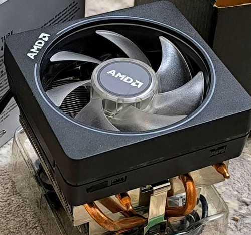 Кулер AMD Wraith Prism   коробка R7 3700x