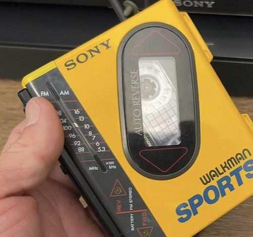 Sony Walkman WM-F75(детонация)