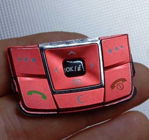 Samsung SGH-E250. Клавиатура меню. Розовая