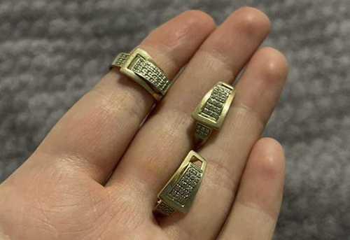 Золотые серьги и кольцо комлект 585