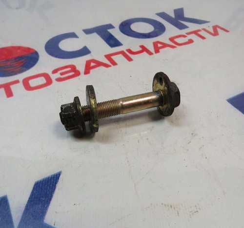 Болт эксцентрик Зад nissan bassara jtnu30, JNU30, jvnu30, JVU30