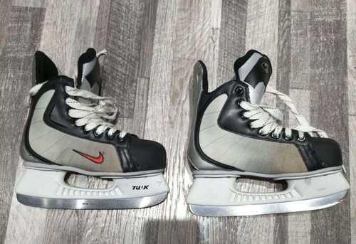 Коньки хоккейные Nike V2 3EE 35-36 размер