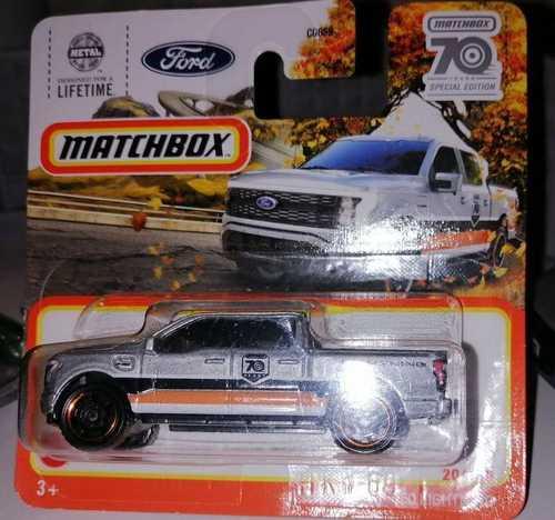 Модель автомобиля Ford от Matchbox