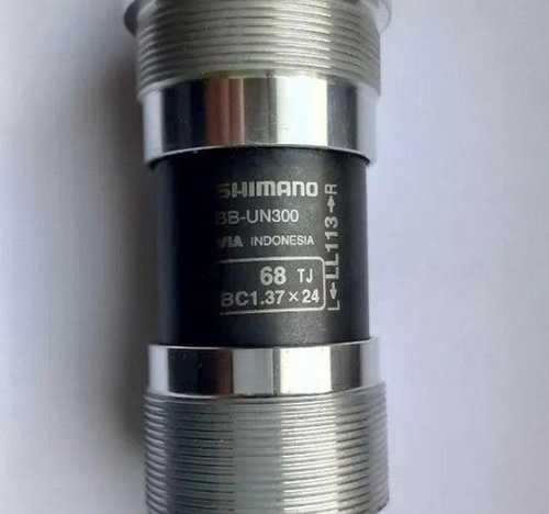 Каретка для велосипеда shimano UN300, 68/113мм