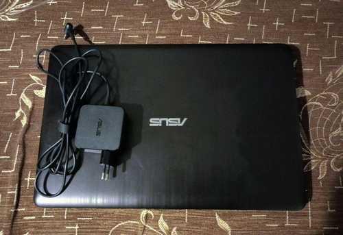 Ноутбук asus D541N