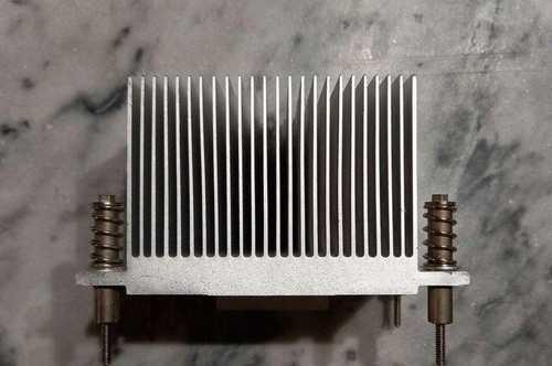 Алюминиевый радиатор процессора