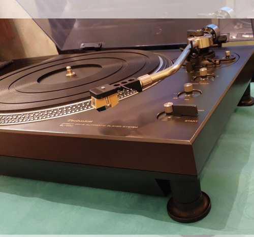 Проигрыватель винила Technics SL-1350 Япония