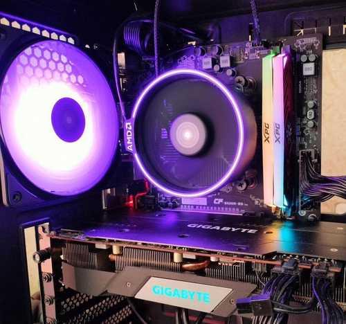 AMD Wraith Spire с кольцевой RGB подсветкой