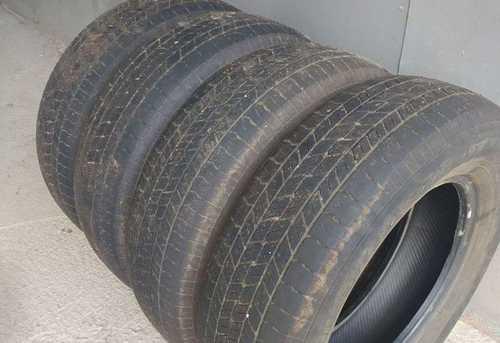 Yokohama Geolandar G033 215/70 R16