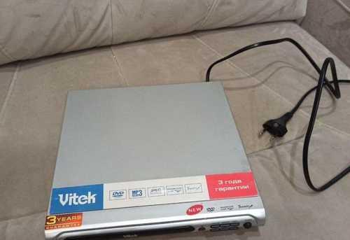 Dvd плеер Vitek VT-4002SR с караоке