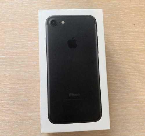 Коробка от iPhone 7 черная 32гб