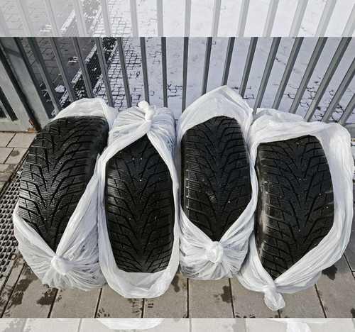 Hankook Winter I'Cept IZ3 X W636A 225/55 R18 102H