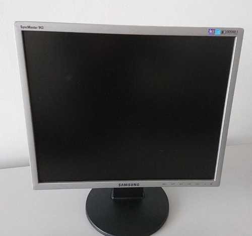 Монитор 19" Samsung SyncMaster 943N рабочий