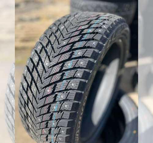 Arivo Ice Claw ARW7 225/55 R18 102T