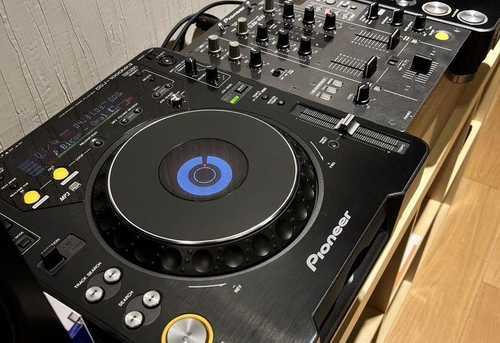 Pioneer Cdj-1000 mk3 2 шт + Pioneer Djm-400