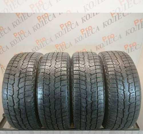 Toyo Observe GSi-6 LS 215/65 R16